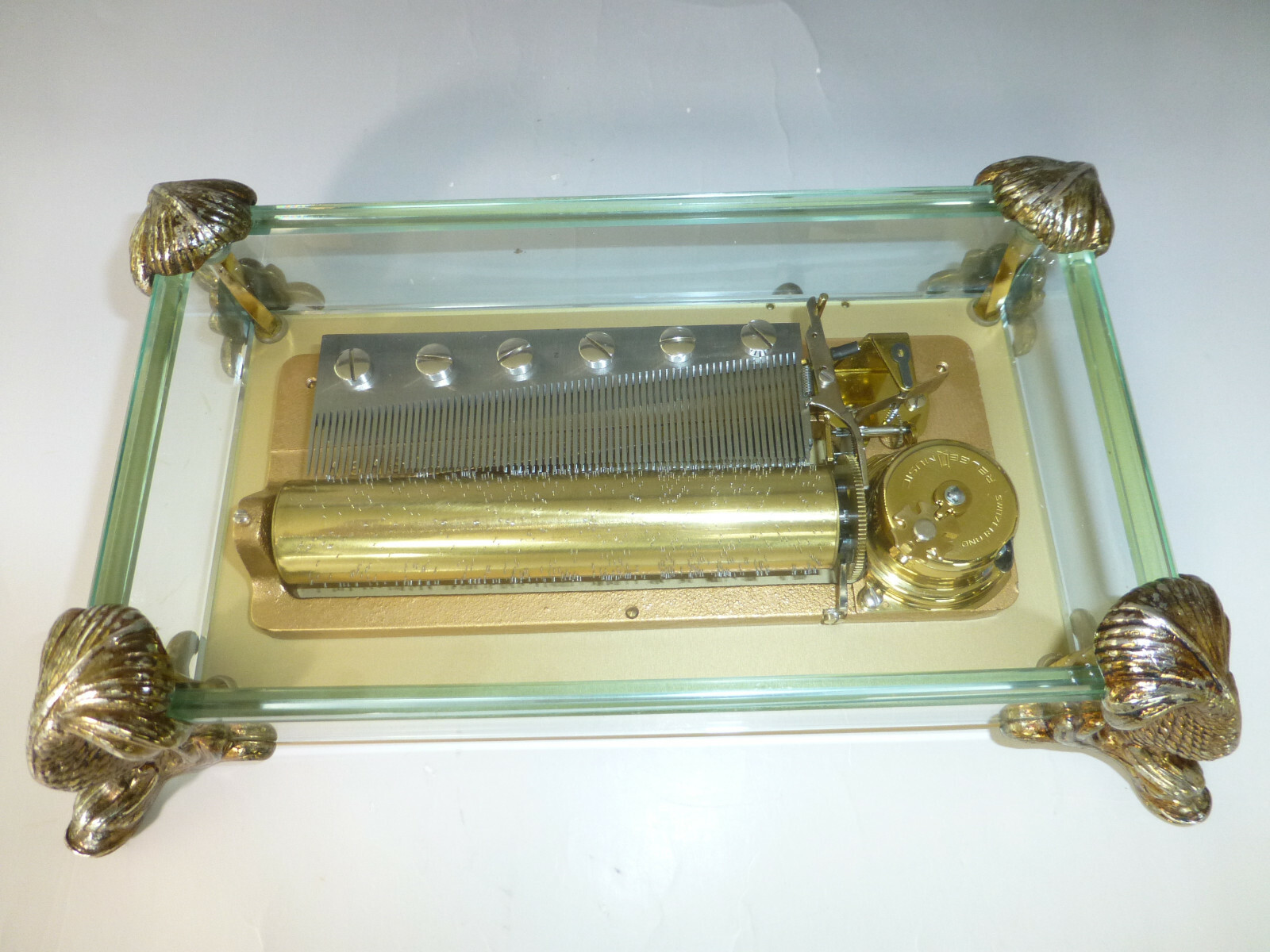 VINTAGE SWISS REUGE 72 MUSIC BOX, CRYSTAL CLEAR GLASS CASE LARGE ...