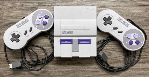 Super Nintendo SNES Classic Edition Mini Console w/ 2 Controllers CLV ...