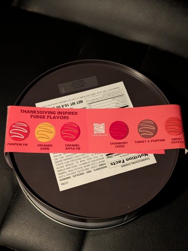 OREOiD Oreo Thanksgiving Dinner Cookie Tin 12ct Flavored Cookies ...