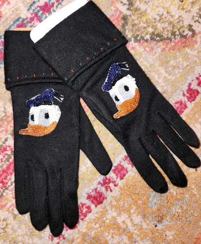 SUPER RARE Vintage Wendy Gell For Disney Beaded Donald Duck Black ...