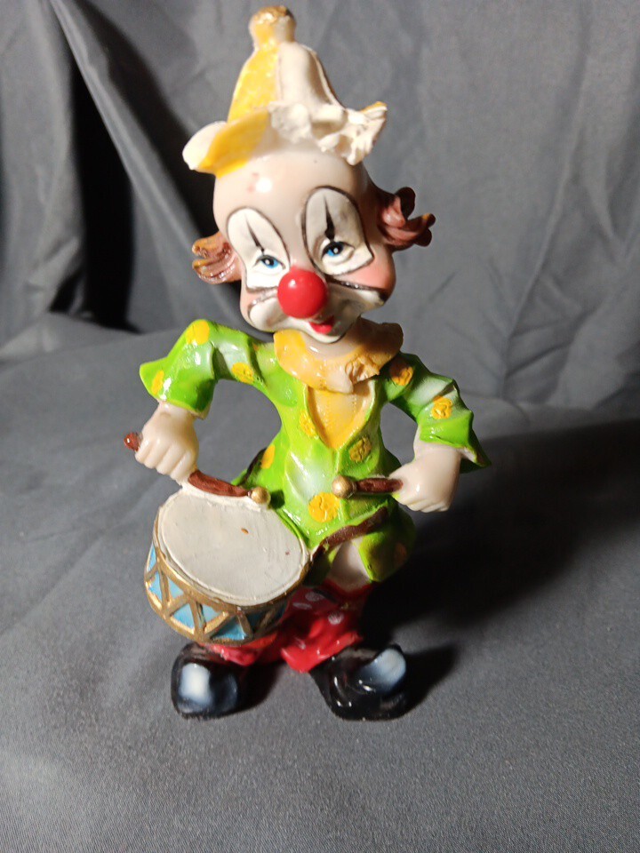 Vintage Circus Clown Figurine Resin Colorful Playin Drum Collectable 7 ...
