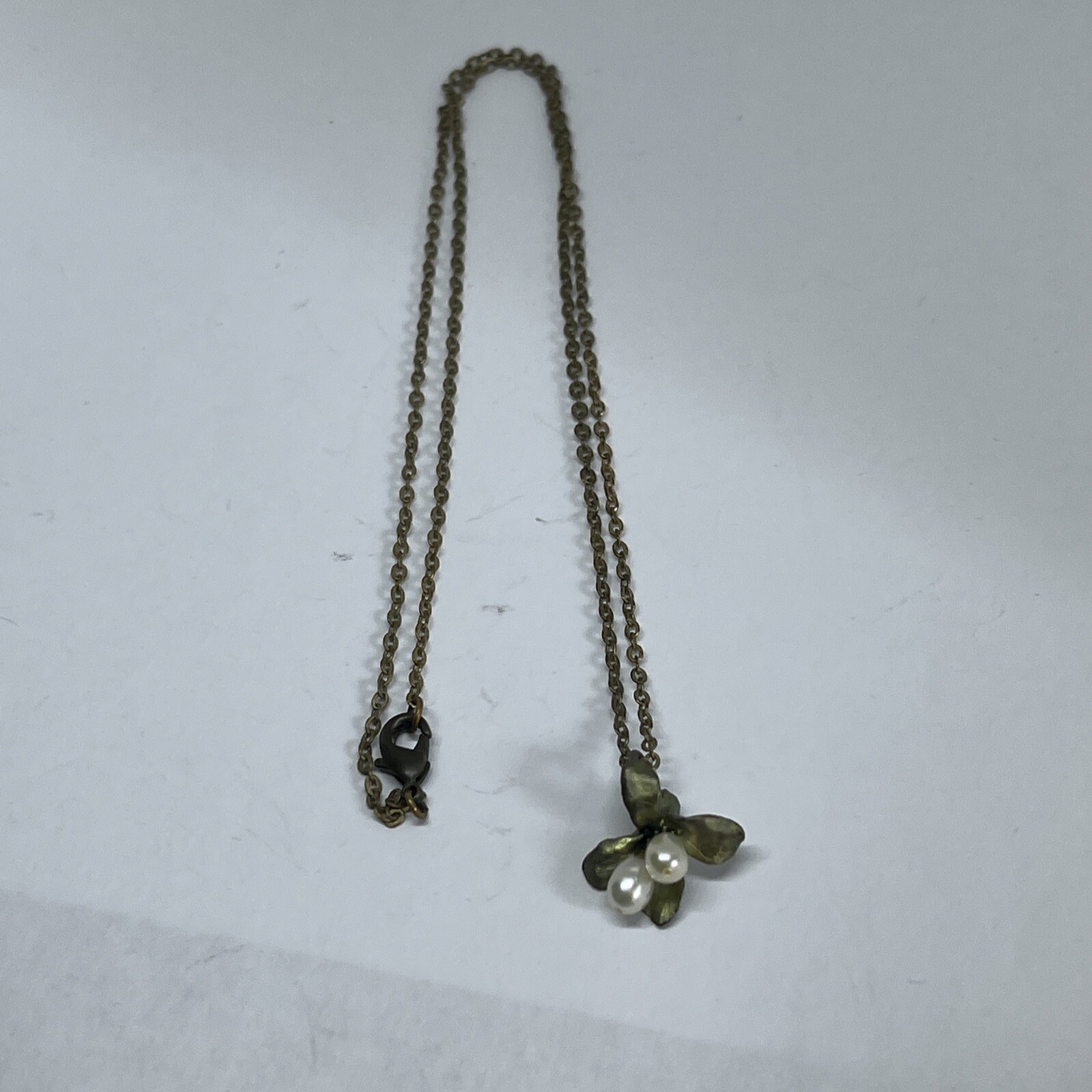 Michael MICHAUD Flower Pearl Pendant / necklace. J - Gem