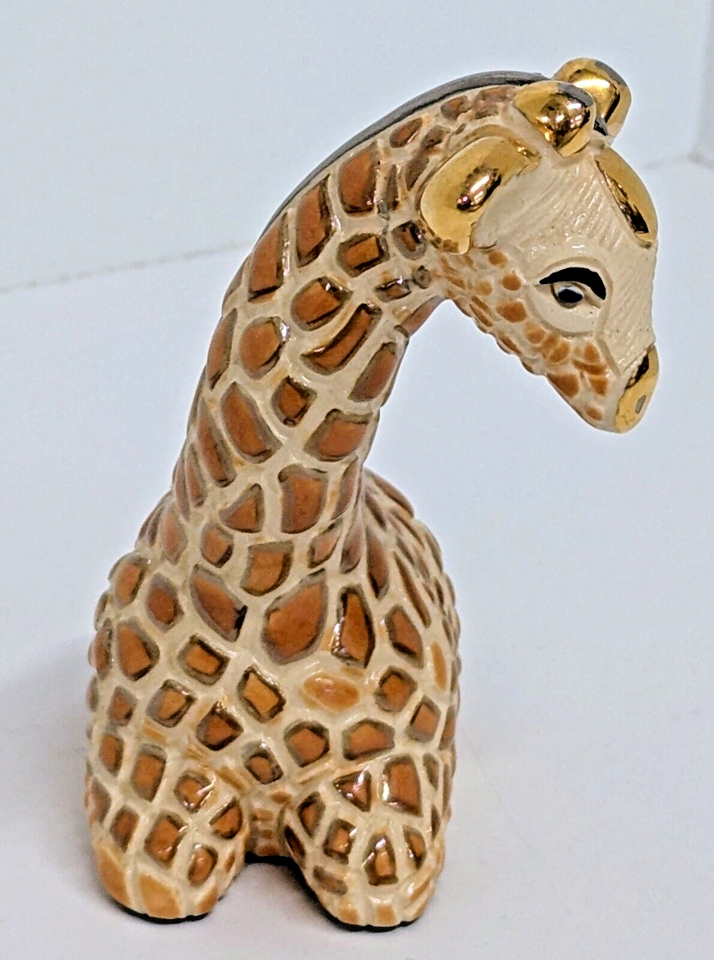 Artesania Rinconada Design Member 2000 Anniversary Collection Giraffe ...