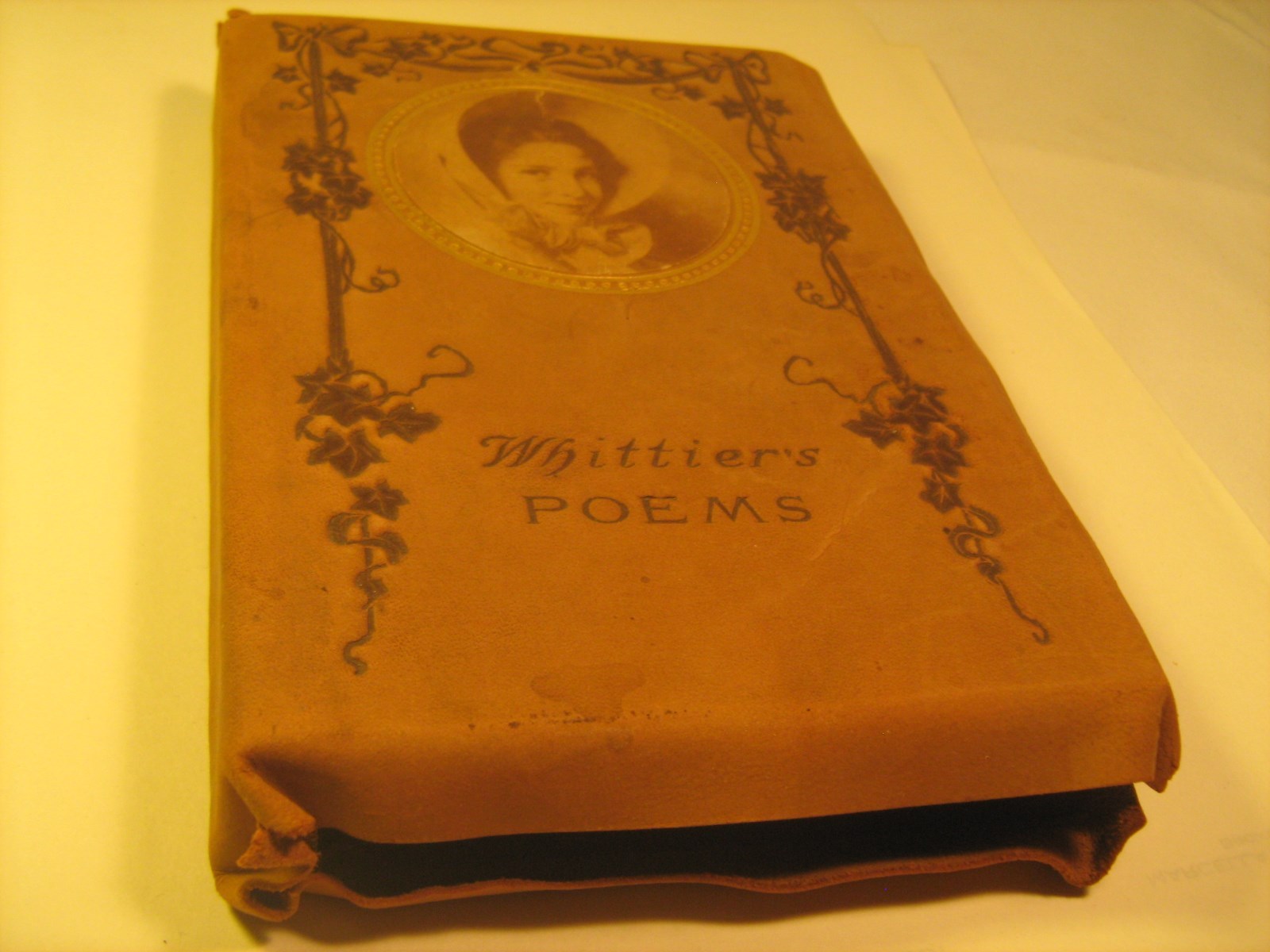 Leather John G. WHITTIER'S POEMS Circa 1903 Selections H M CALDWELL ...