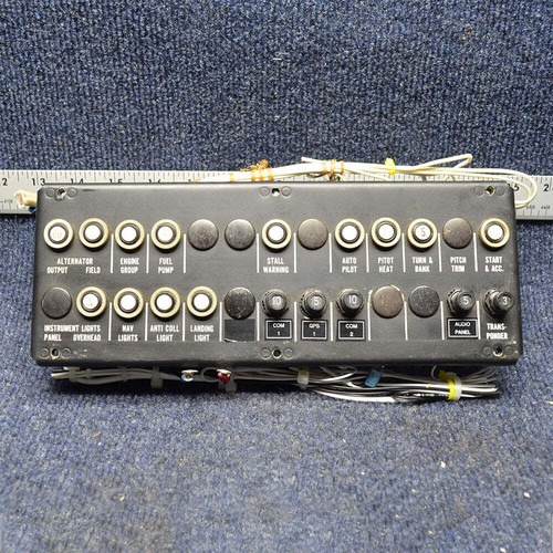 ELECTRIC-BREAKER | PIPER PA28-140 |PA28-140 1971 BREAKER PANEL W ...