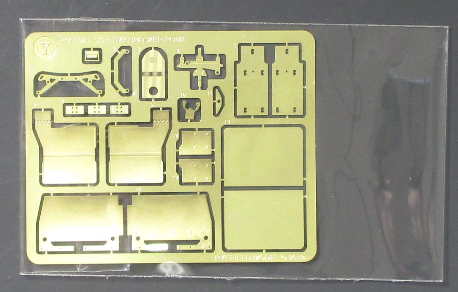 Rye Field 1/35 Scale German Schutzenpanzer PUMA PE Parts from Kit No ...