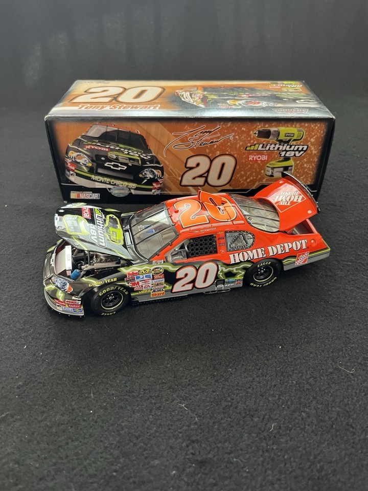 2007 Tony Stewart #20 Home Depot/Ryobi NASCAR Diecast 1:24 Monte Carlo ...