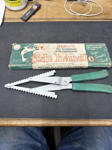 vintage fish handle super cool fishing nostalgia Perfect For Any ...