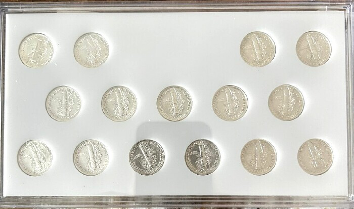 SET OF MERCURY SILVER DIMES 1941-1945 (15 COINS)..WITH 1945 MICRO "S CH ...