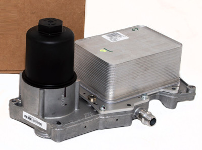 RANGE ROVER L405 4.4 TDV8 ENGINE OIL FILTER HOUSING AND OIL COOLER ...