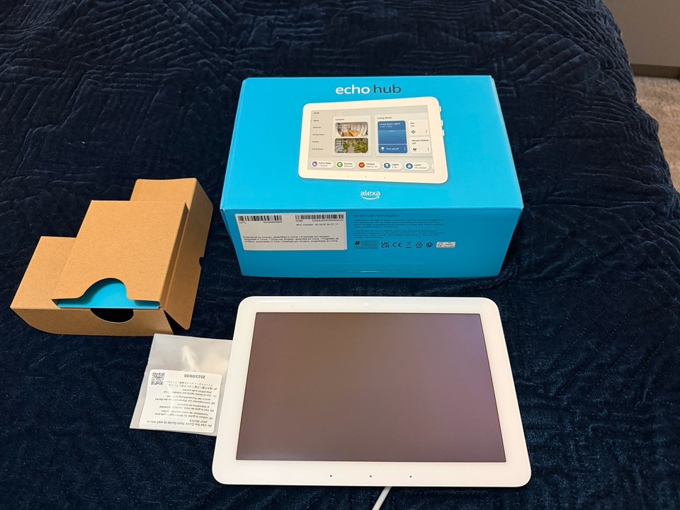 Amazon Echo Hub Smart Home Control Panel with Sanus Stand Alexa Hub ...