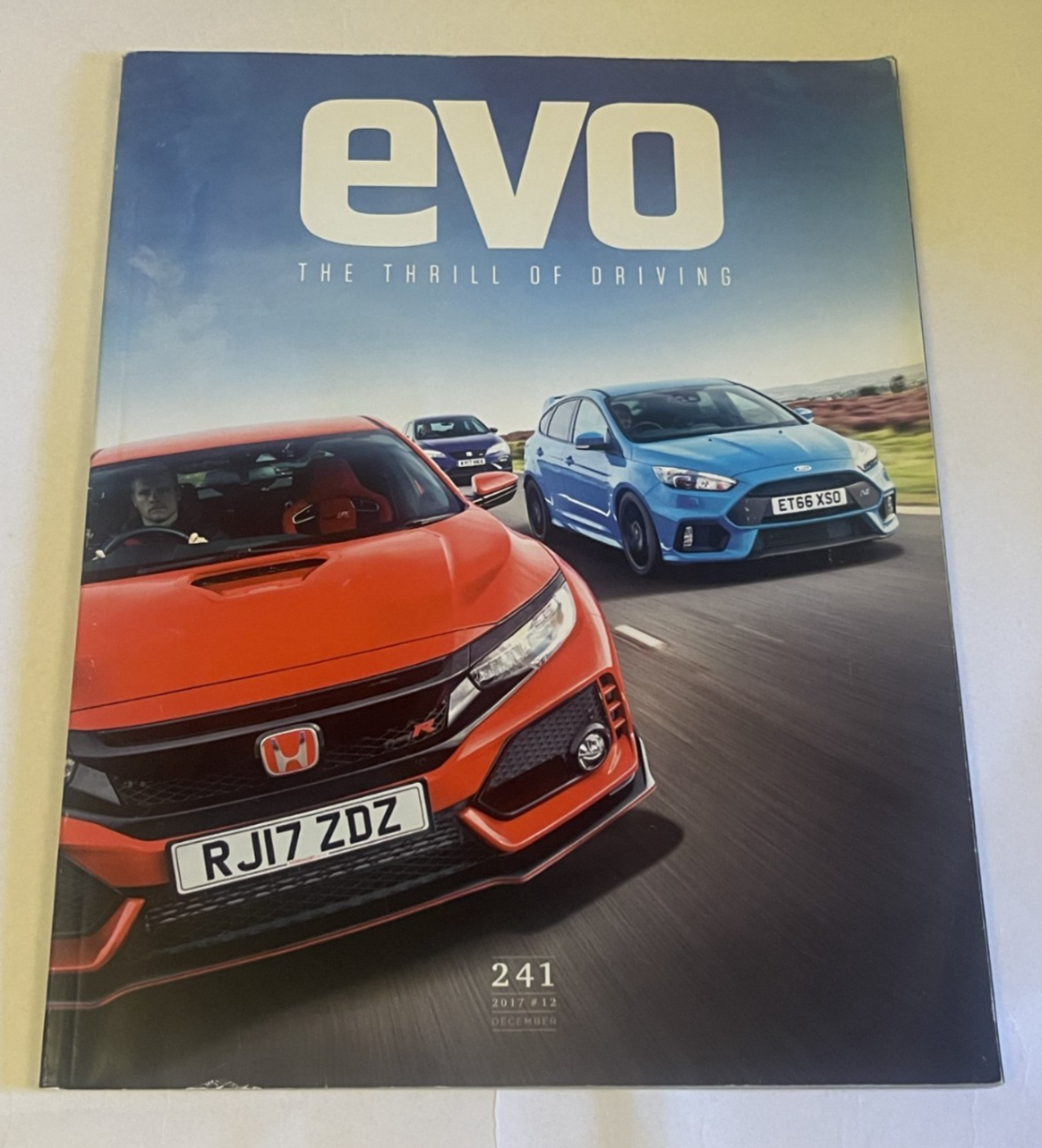 Evo No.241 Nissan R34 Skyline GT-R Aston DB11 Lexus LC 500h Alfa Museum ...