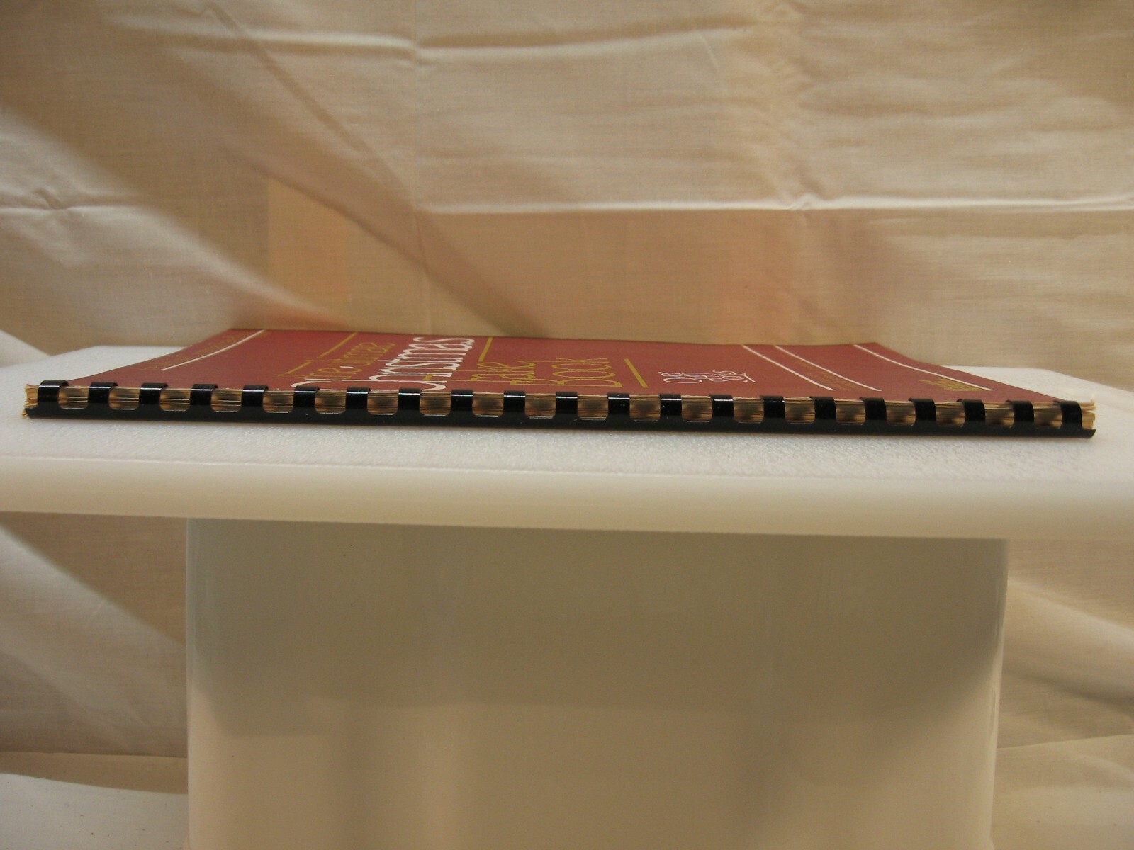 The Ultimate Christmas Fake Book C Edition Piano Vocal Guitar Keyboard ...