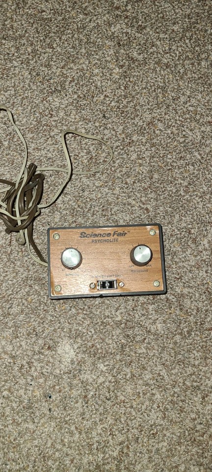 RARE = Vintage Radio Shack Science Fair PSYCHO-LITE DIY color organ kit ...