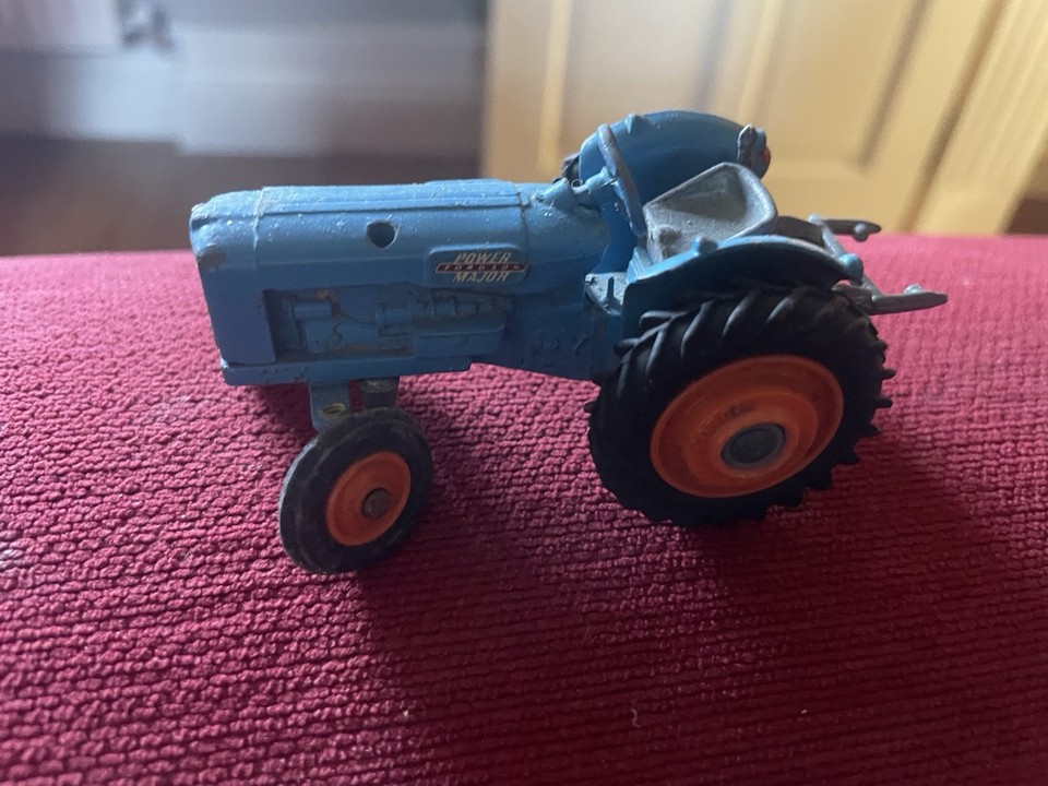 Vintage Corgi Fordson Super Major Tractor Diecast Farm Model Blue ...