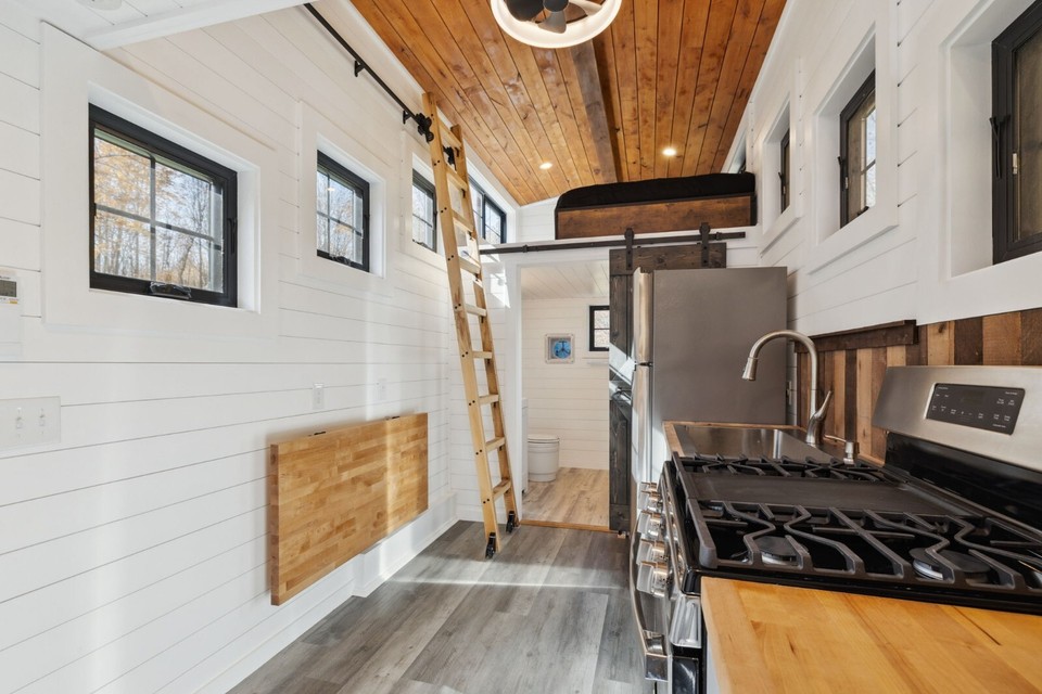 tiny home on wheels , double axel 20 foot steel framing trailor mounted ...