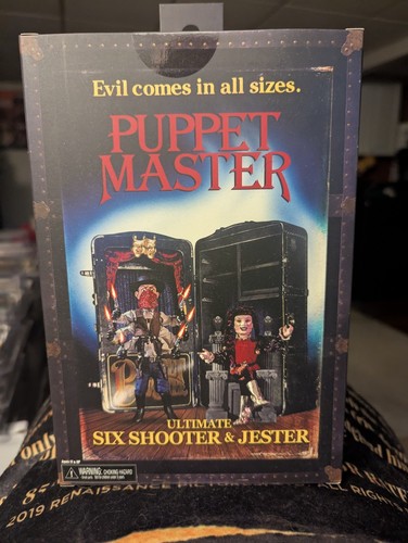 NECA Puppet Master Ultimate Six-Shooter & Jester 2 Pack Action Figures ...