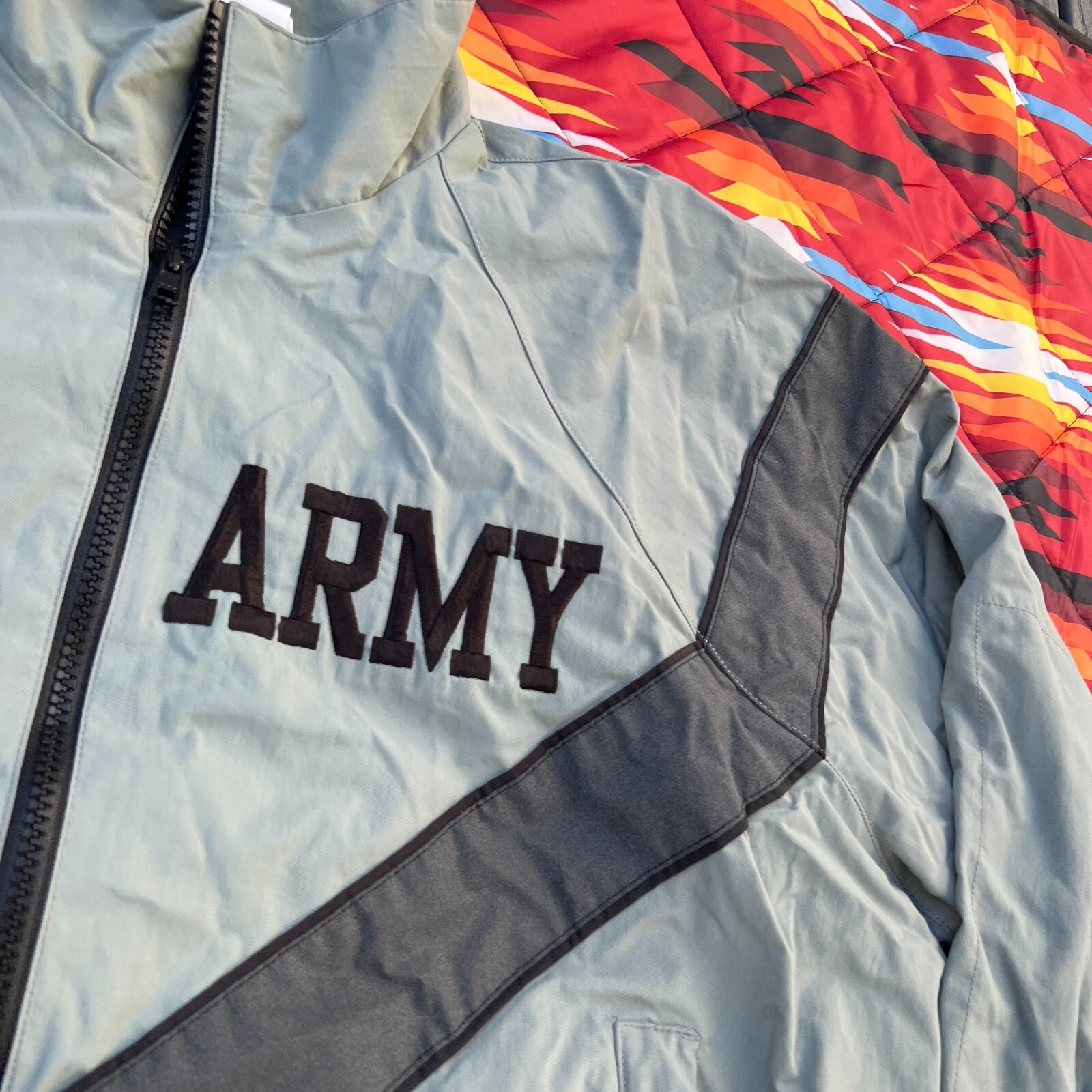 US ARMY USGI Physical Fitness Jacket Uniform Gray Bom… - Gem
