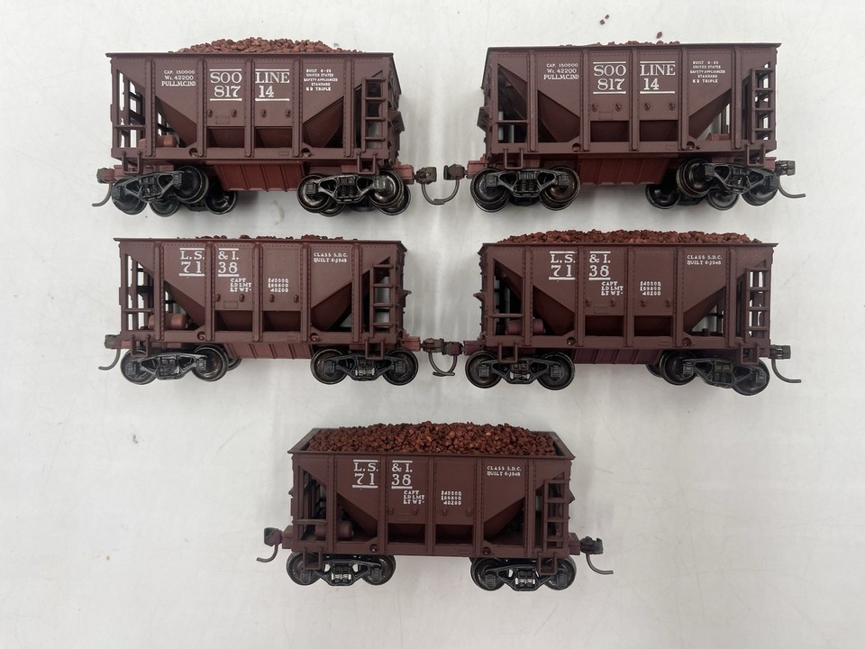 5 Ore Cars With Load Round house Various Numbers 81714 & 7138 Built ...