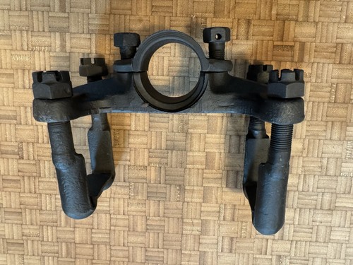 🔥1912 1922 Model T Ford FRONT SPRING Mount With Crank Clamp Nice ...