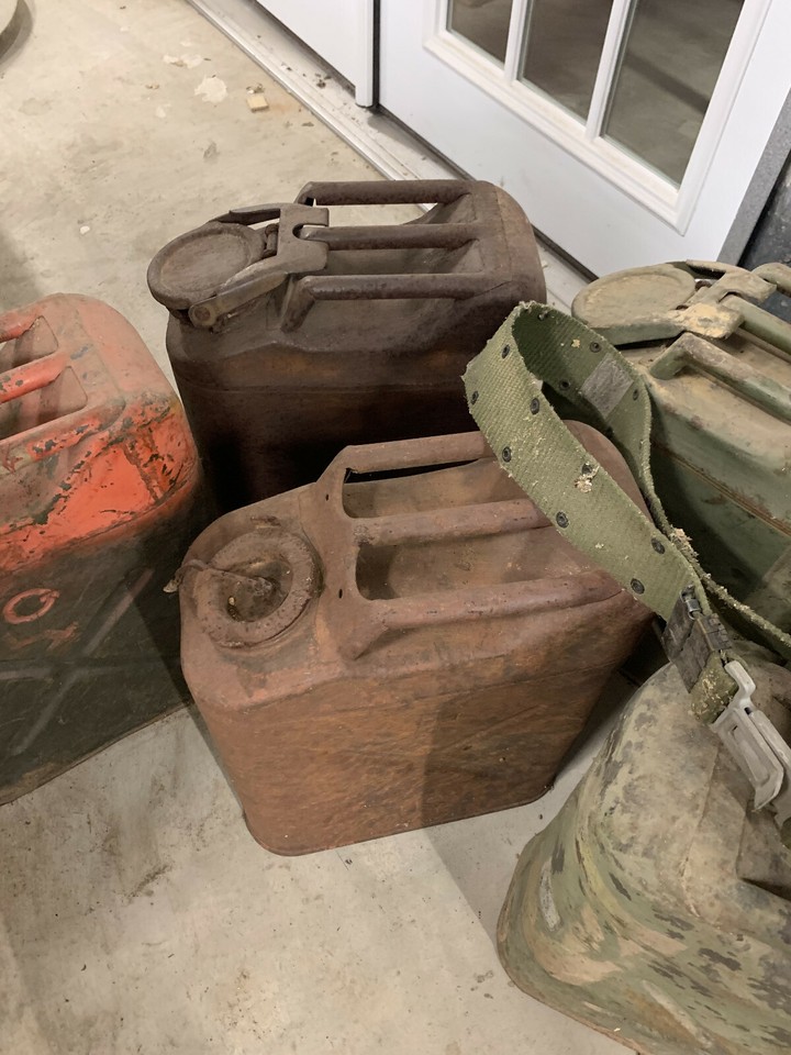 Army Gas Cans Lot Jerry can vintage | eBay