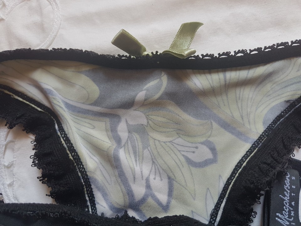 Elle Macpherson Shadow Bra 10B / 32B / EU 70B + Panties Size S New | eBay
