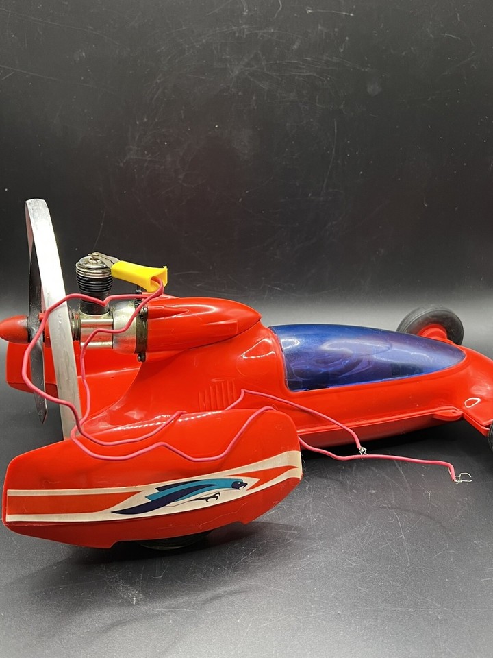 Vintage 1970’s COX Shrike Gas Powered Tether Race Car Thimble-Drome ...