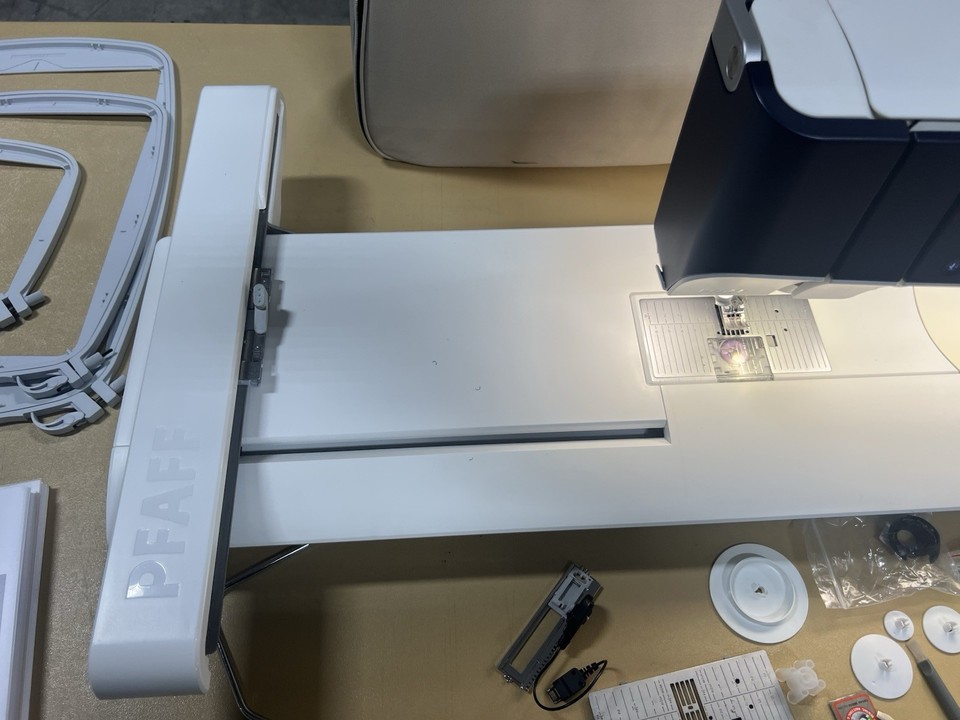 Pfaff Creative Icon Sewing, Embroidery, and Quilting Machine | eBay