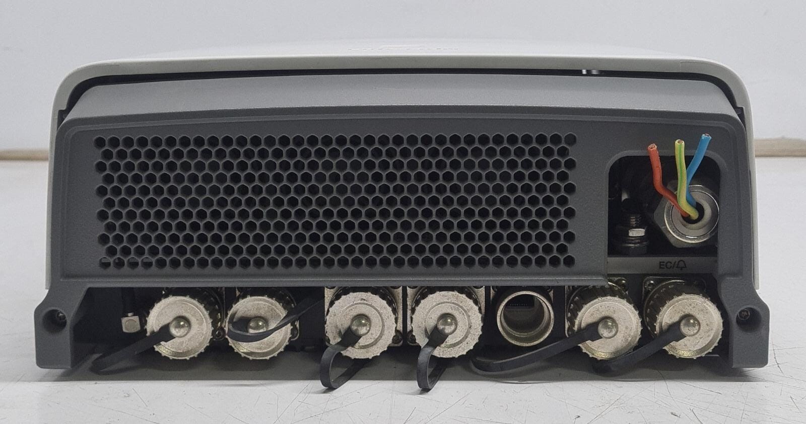 Ericsson Radio RBS 6501 B3 BFF 901 17/1 KRD 901 103/1 Remote Head Unit ...