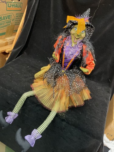 NEW SITTING GREEN GAL PAL WITCH 16Hx12"LEGS Folk Art - HALLOWEEN ...