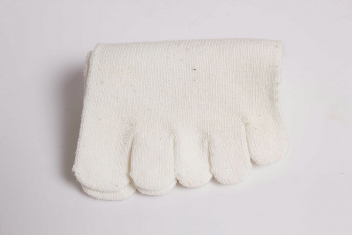 Pair of ballet dance pointe shoe five-toe protection half socks - New ...