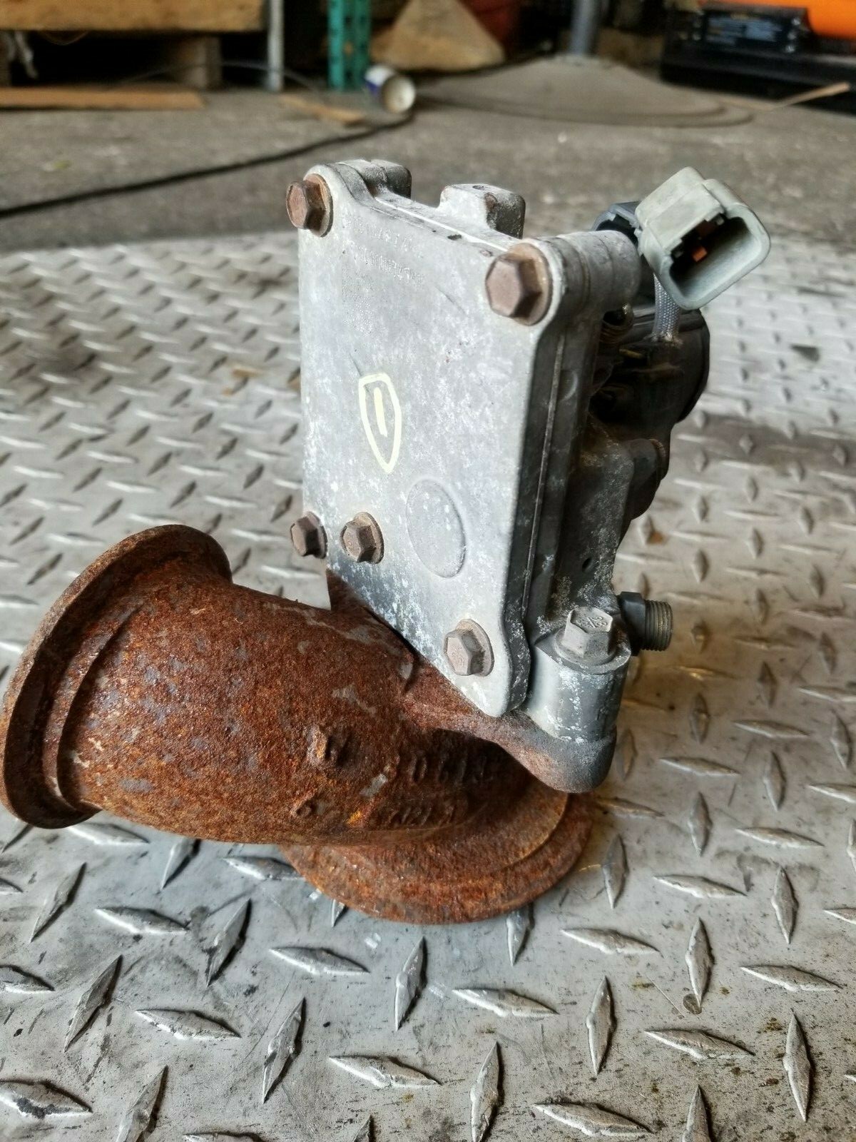 CUMMINS ISX EGR VALVE PART NO. 3104874 | eBay