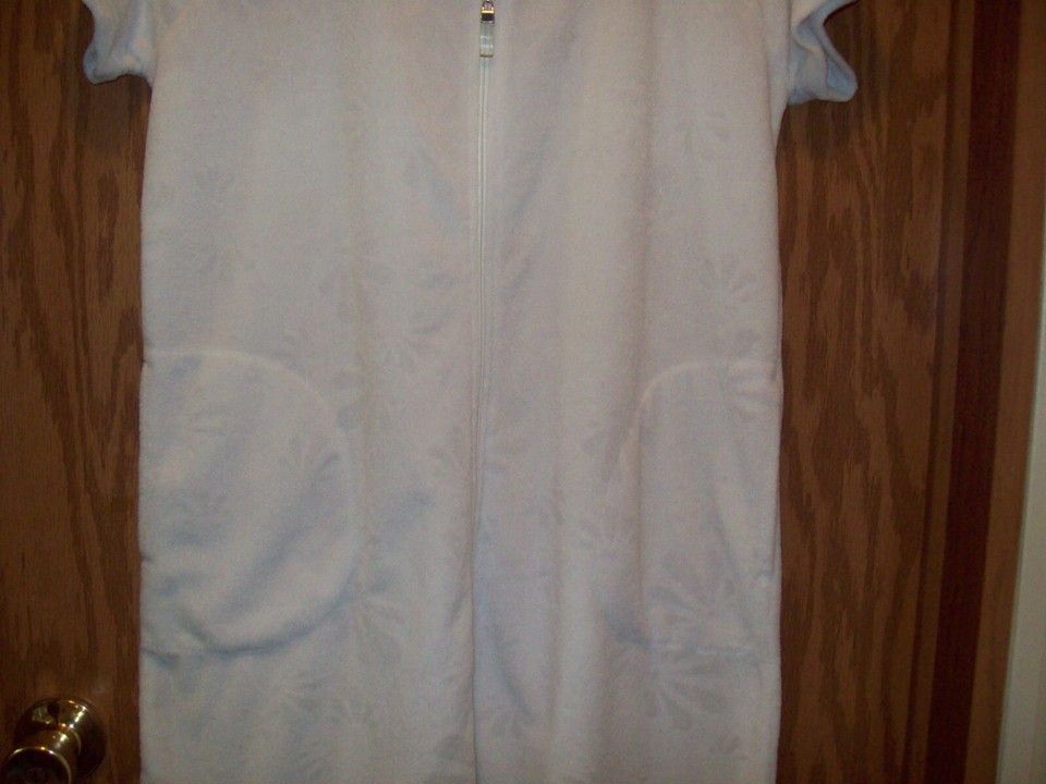 QVC Stan Herman Ladies Bathrobe Size S | eBay