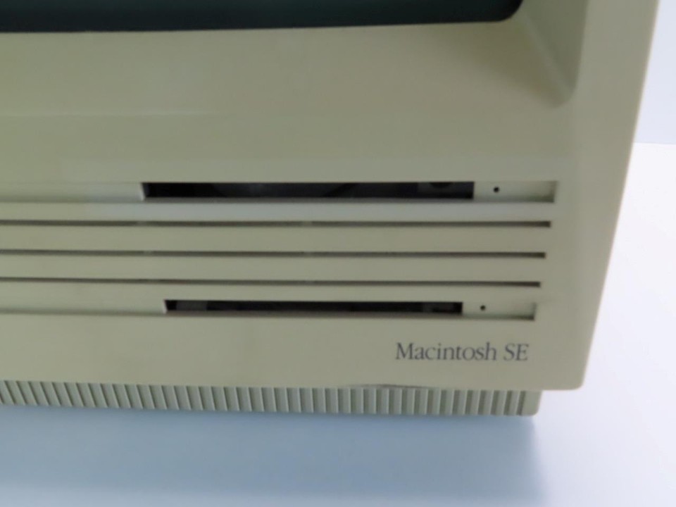 APPLE MACINTOSH SE ALL IN ONE VINTAGE 86'S COMPUTER MODEL M5011 DEAD ...
