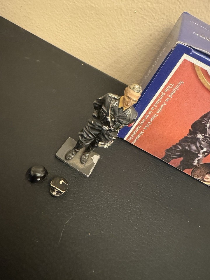 Collectors Showcase Figure CS00419 HEYDRICH Berlin 1938 | eBay