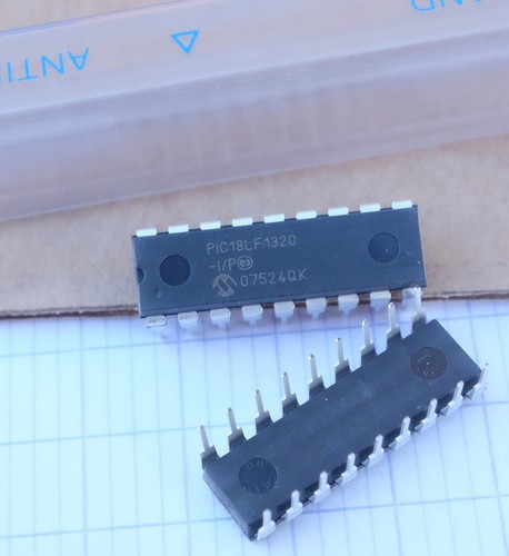 Microchip PIC18F1320-I/P microcontroller. DIP 18 | eBay