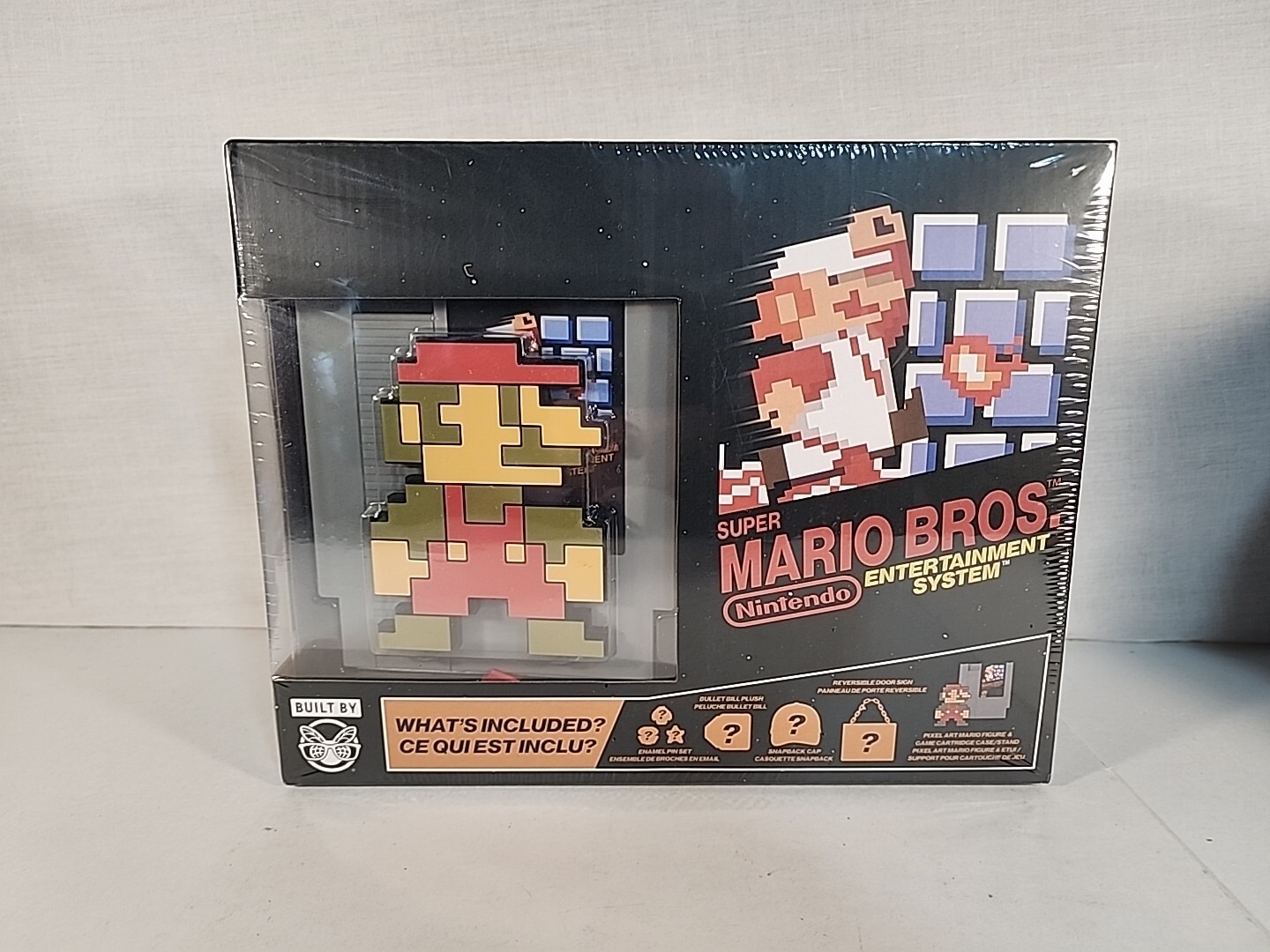 Nintendo Super Mario Bros Collectors Box Set Culturefly Pixel Figure ...