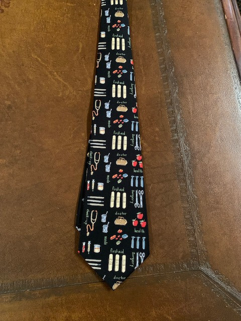 Vintage Nicole Miller Doctor Tie 100% Silk. (Only 500… - Gem