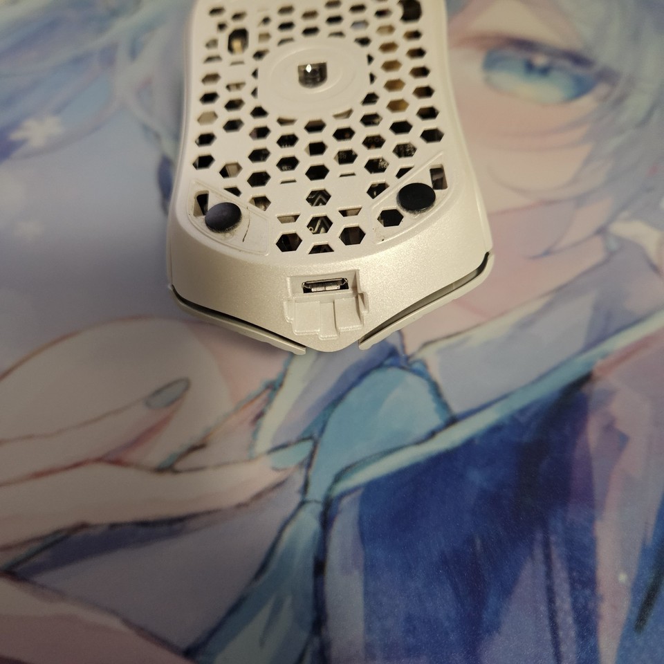 Finalmouse Starlight-12 Zeus Gaming Mouse Medium (NO BOX) 850002857030 ...