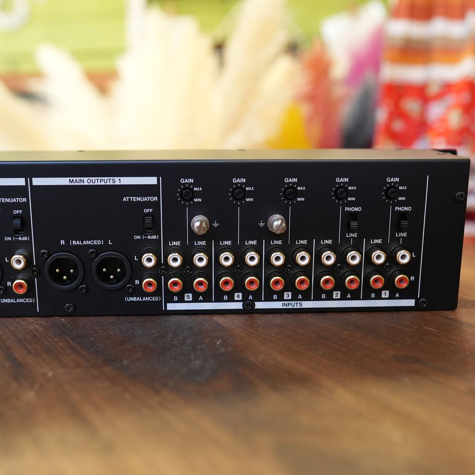 TASCAM MZ-223 Rack Mount Mixer 2U | eBay
