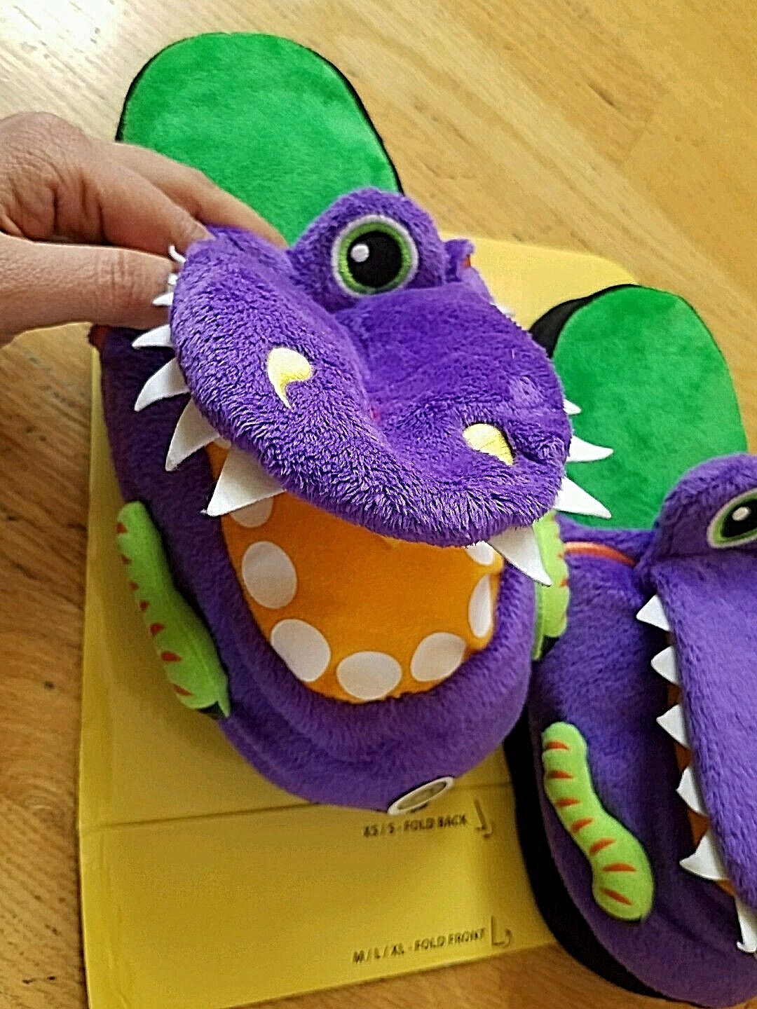 silly slippeez fun slippers size 4-6 crocodile | eBay