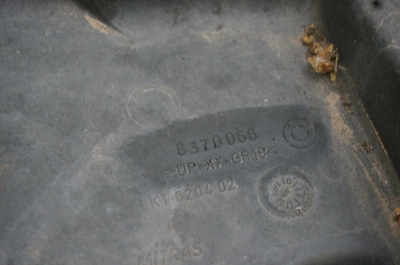 BMW E46 Lower Cabin Air Filter Intake Microfilter Housing Tray 01-05 ...