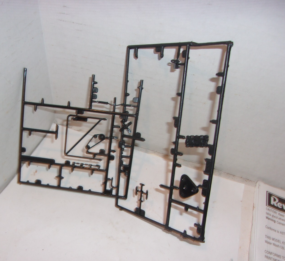 Revell Motorworks ‘56 Chevy Bel Air 1:24 Scale Plastic Model Kit Parts ...