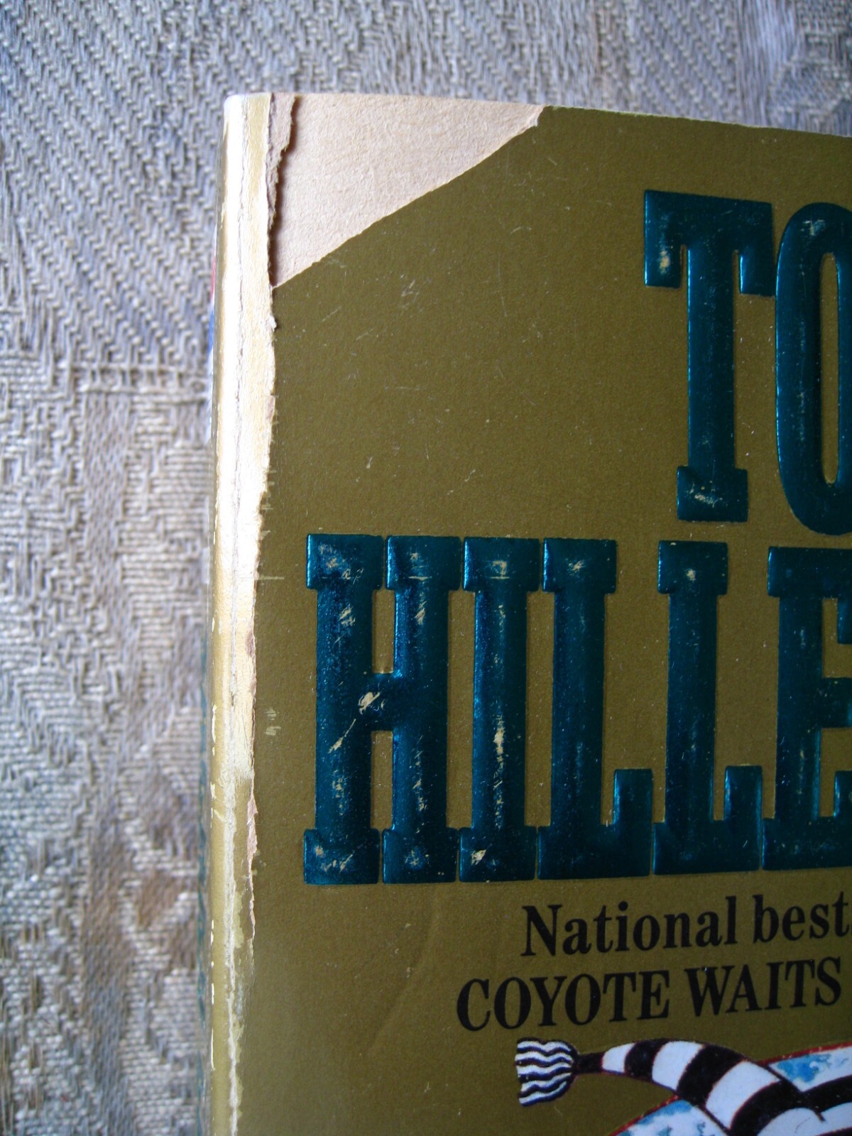 Tony Hillerman - Sacred Clowns (Leaphorn & Chee #11) - 1994 - paperback ...