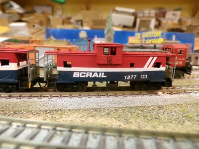 BRITISH COLUMBIA RAIL ( BC RAIL) # 1877 N scale custoim Painted Caboose ...