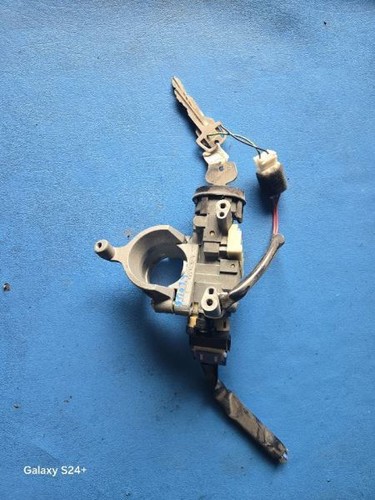95 96 COLT IGNITION SWITCH WITH KEY AT 94462 | eBay