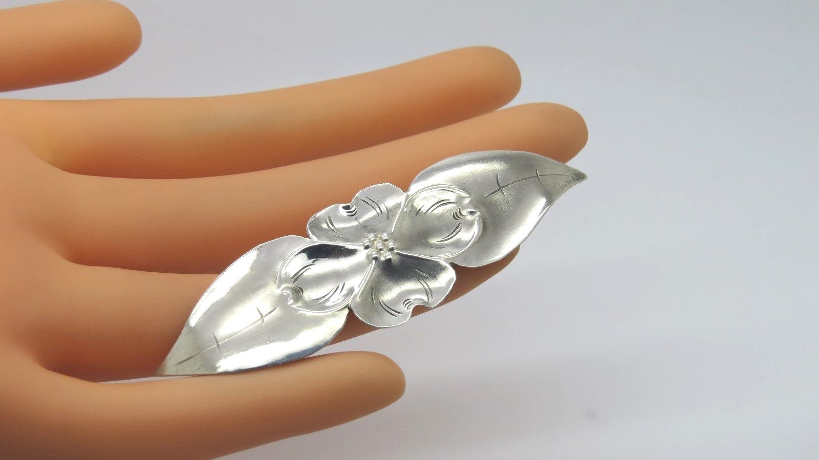 Vintage Stuart Nye Flower Floral Dogwood Sterling Sil… - Gem