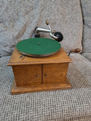 Antique Victor Victrola VV-IV Table Top Talking Machine c.1910 Runs | eBay