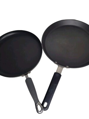 Calphalon 13" Pizza Pan Griddle Hard Anodized Silicone Grip ...