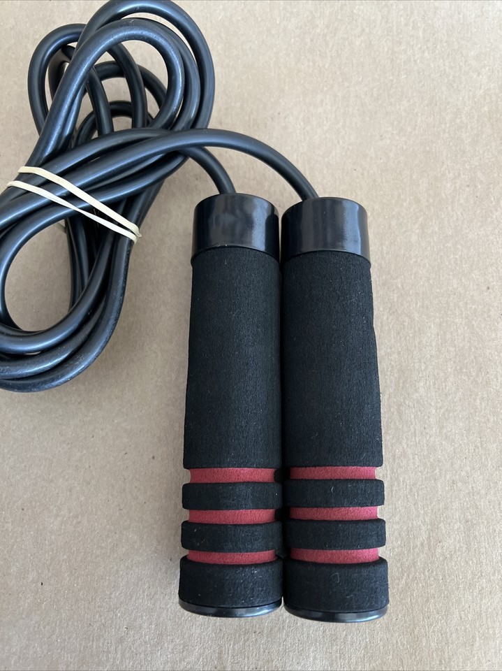 GOLD’S GYM JUMP ROPE PADDED WEIGHTED HANDLES BLACK & RED FITNESS ...